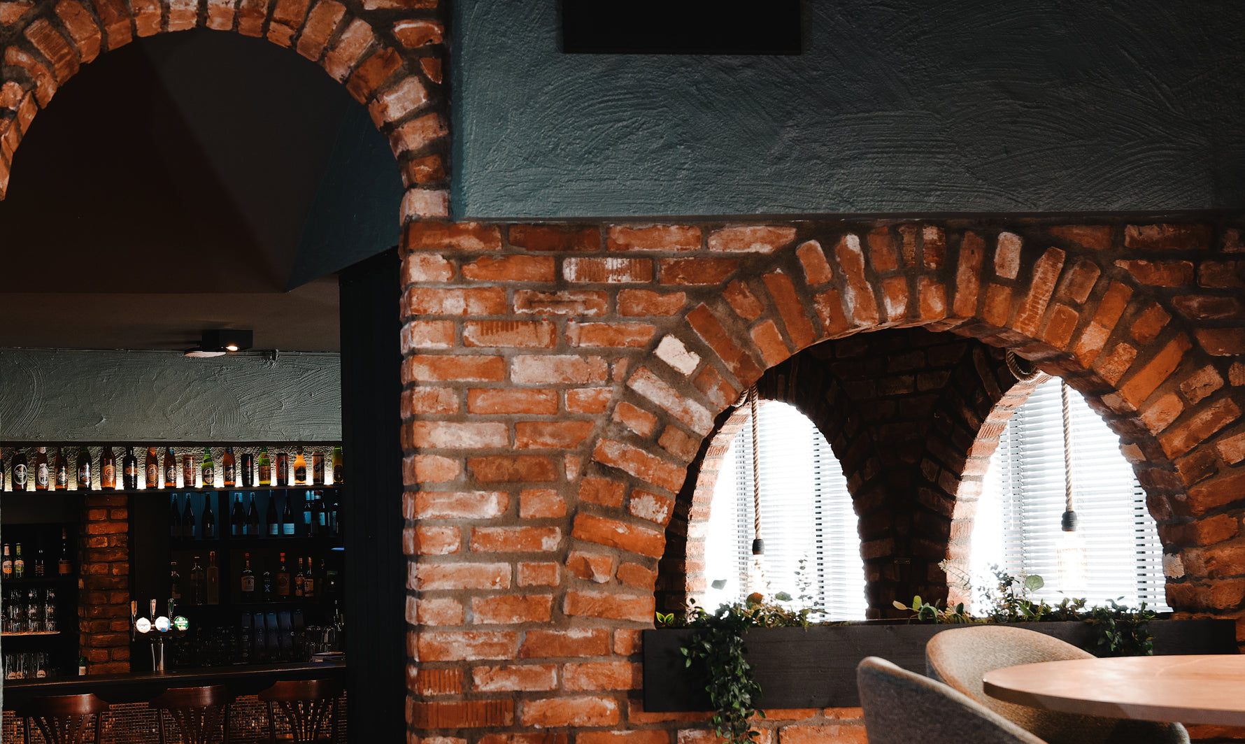 Hønen & Hanen – Tradisjon møter smak i hjertet av Hønefoss