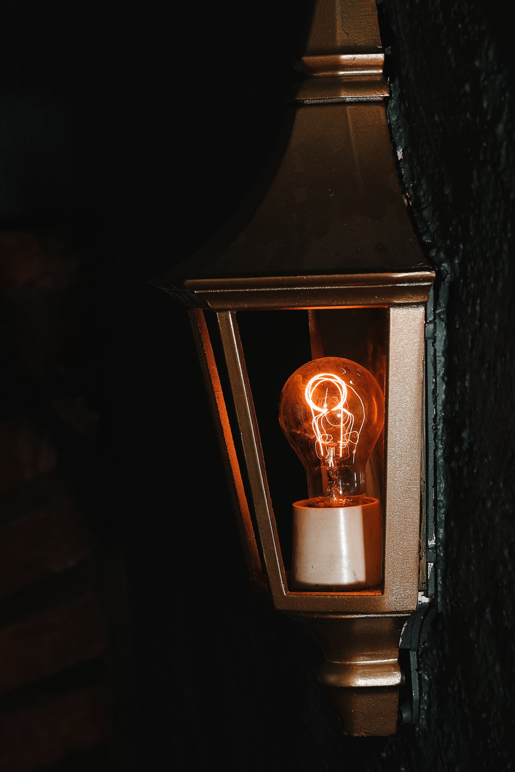 Hønen & Hanen – Tradisjon møter smak i hjertet av Hønefoss